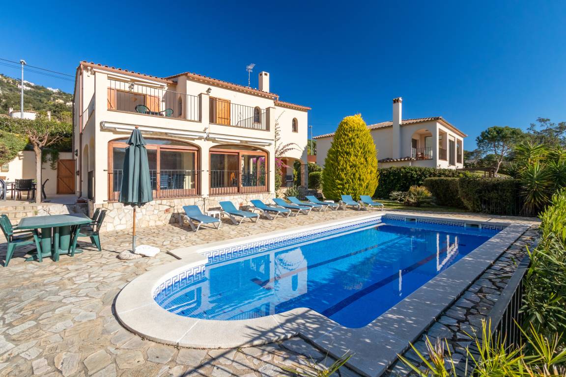 150 M² Villa ∙ 4 Schlafzimmer ∙ 8 Gäste - Calonge