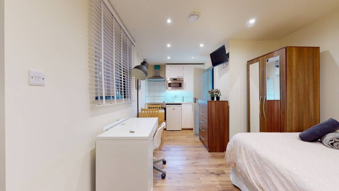 20 M² House ∙ 2 Guests - London