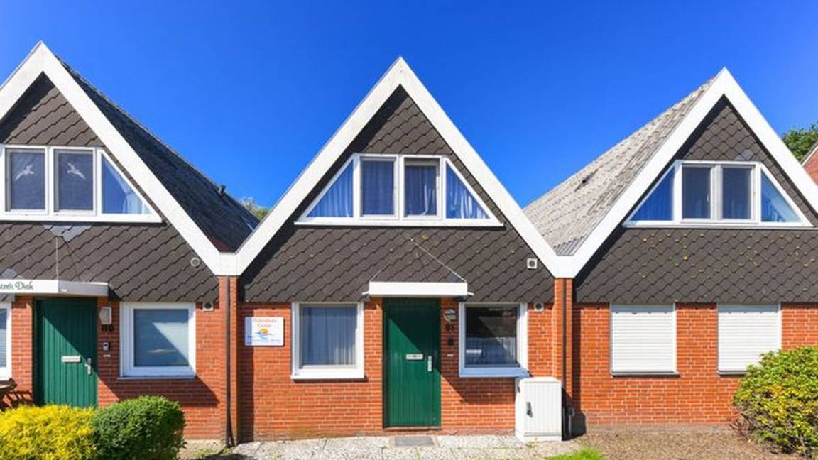 75 M² Ferienhaus ∙ 3 Schlafzimmer ∙ 5 Gäste - Bensersiel