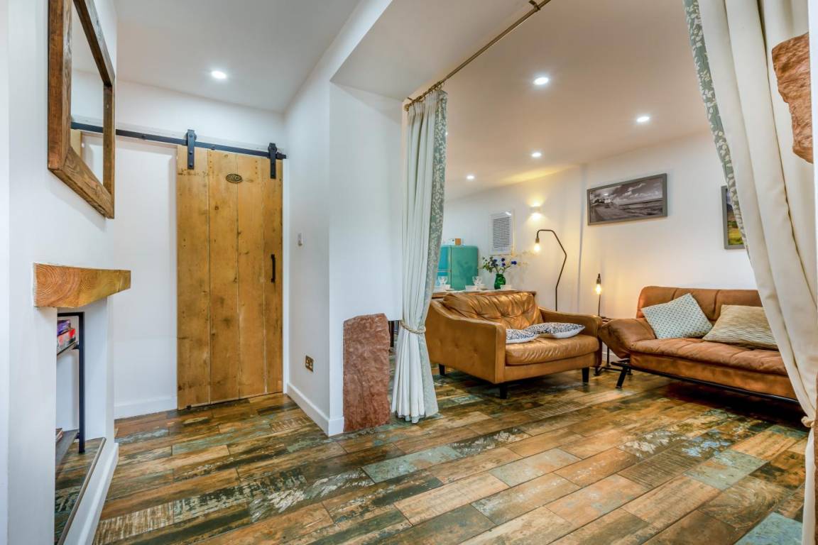 Cottage ∙ 4 Bedrooms ∙ 6 Guests - Ravenglass