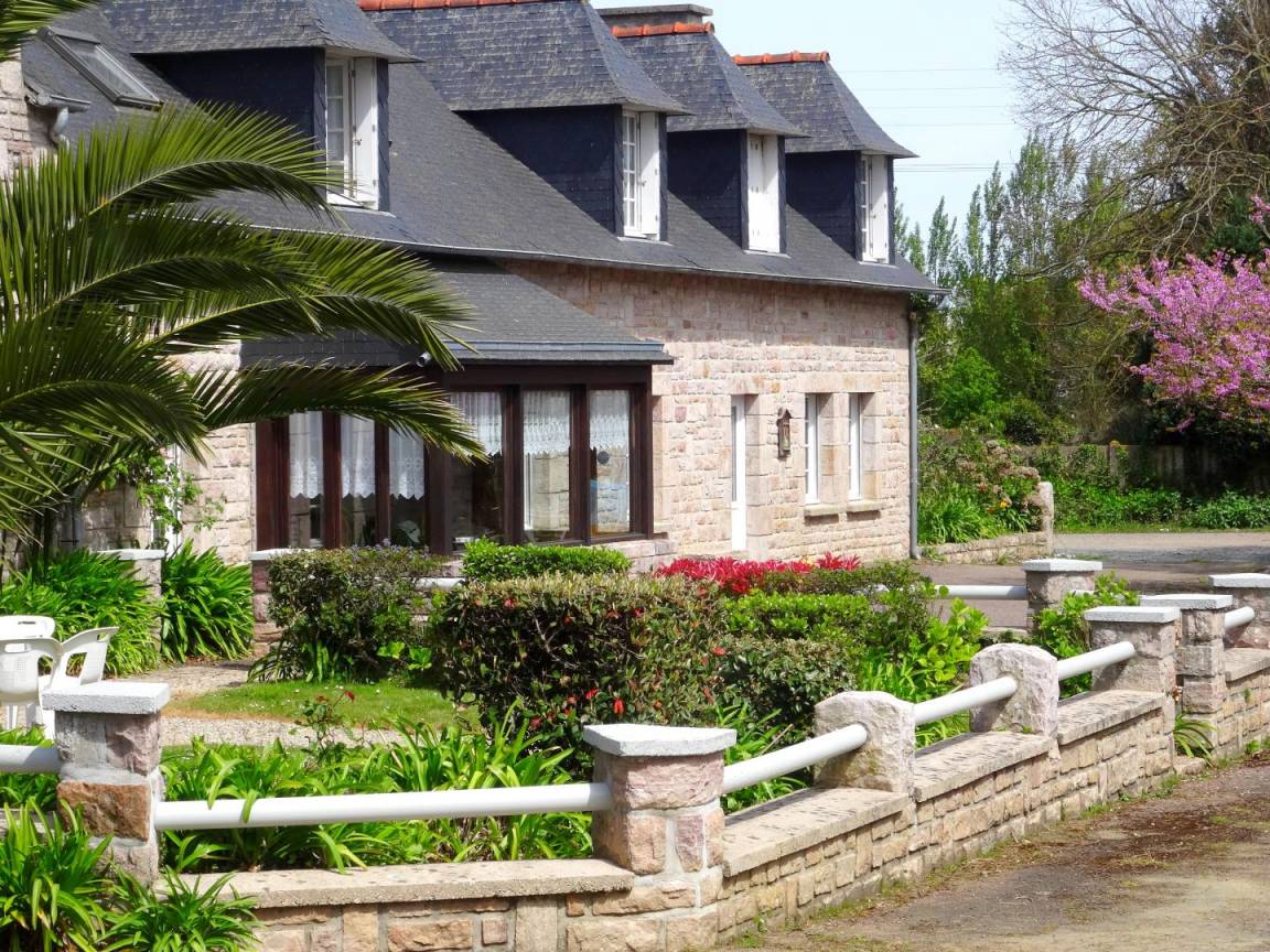 87 M² Gîte ∙ 4 Chambres ∙ 7 Personnes - Erquy