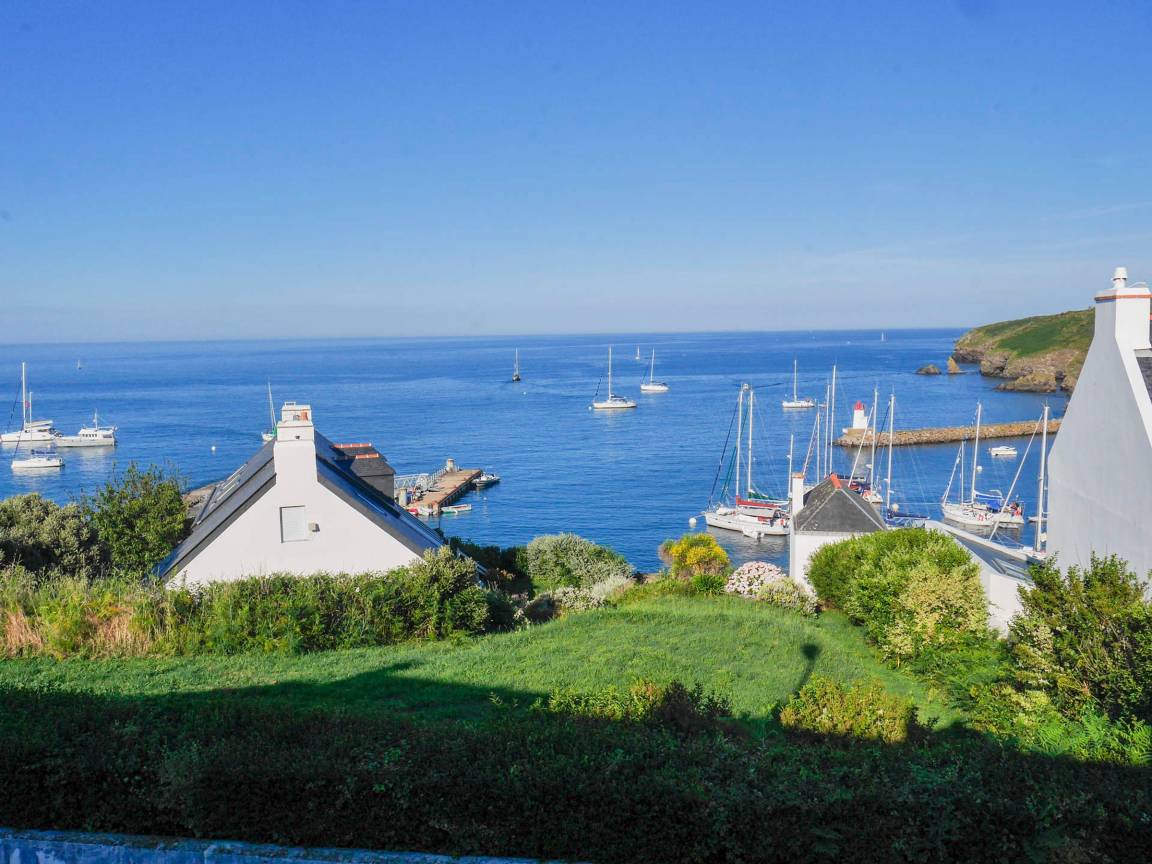 110 M² Maison De Vacances ∙ 4 Chambres ∙ 8 Personnes - Sauzon