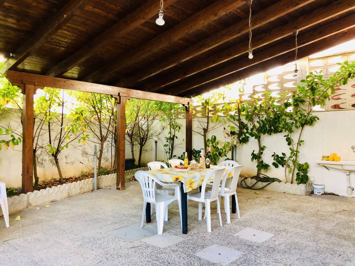 Villa ∙ 4 Bedrooms ∙ 12 Guests - Gallipoli, Apulia