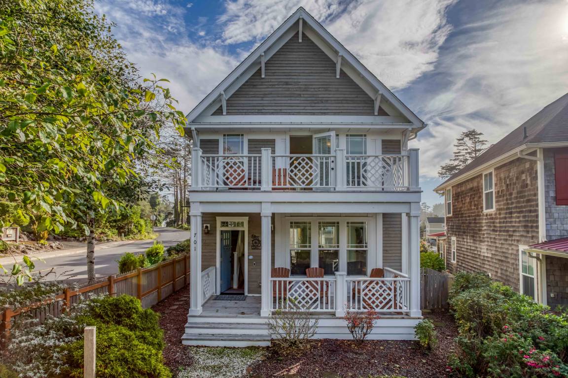139 M² House ∙ 3 Bedrooms ∙ 8 Guests - Lincoln City, OR