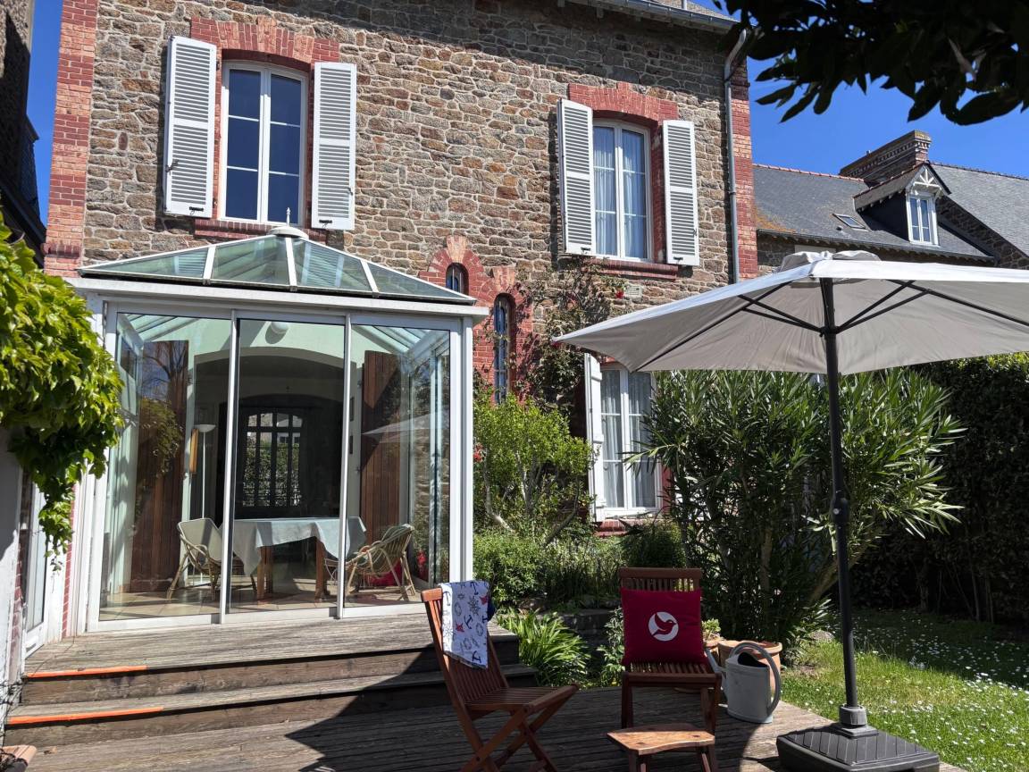 200 M² Appartement ∙ 1 Chambre ∙ 10 Personnes - Dinard