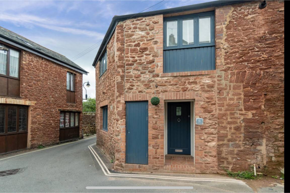 75 M² Cottage ∙ 2 Bedrooms ∙ 4 Guests - Totnes