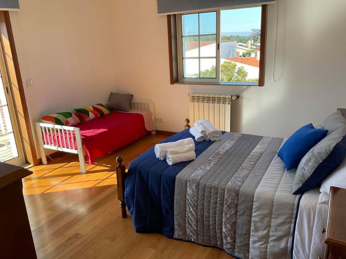 300 M² Casa ∙ 4 Camere Da Letto ∙ 8 Ospiti - Antas