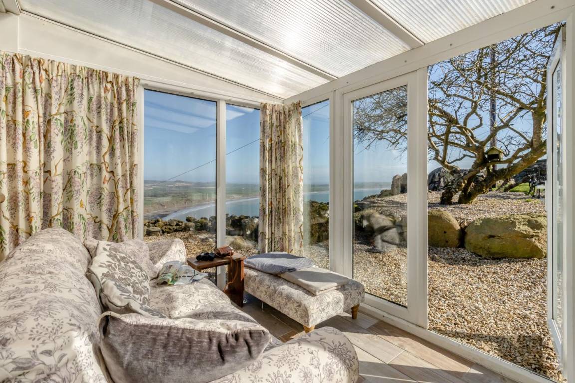Cottage ∙ 2 Bedrooms ∙ 4 Guests - Abersoch