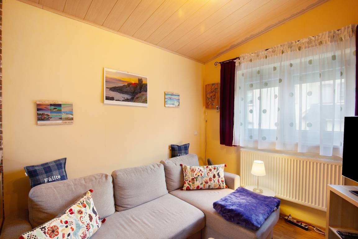 40 M² Ferienwohnung ∙ 1 Schlafzimmer ∙ 4 Gäste - Villmar