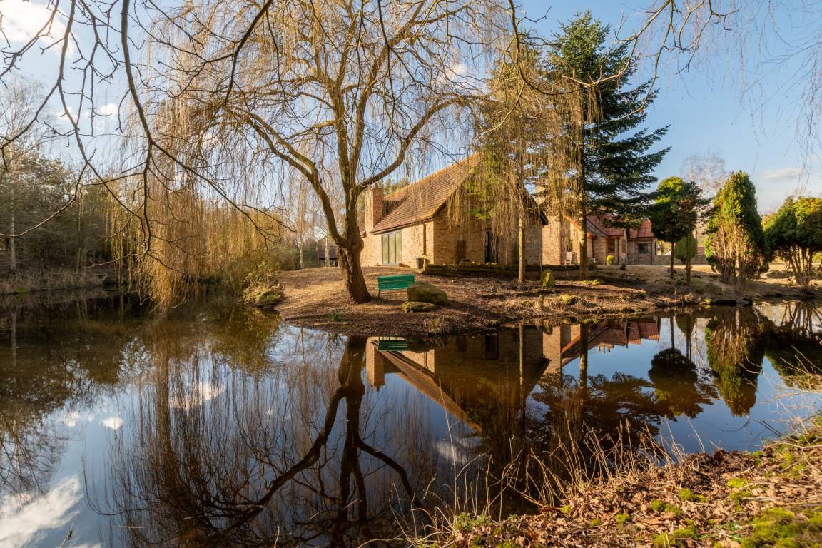 100 M² Cottage ∙ 2 Bedrooms ∙ 4 Guests - Cambridgeshire