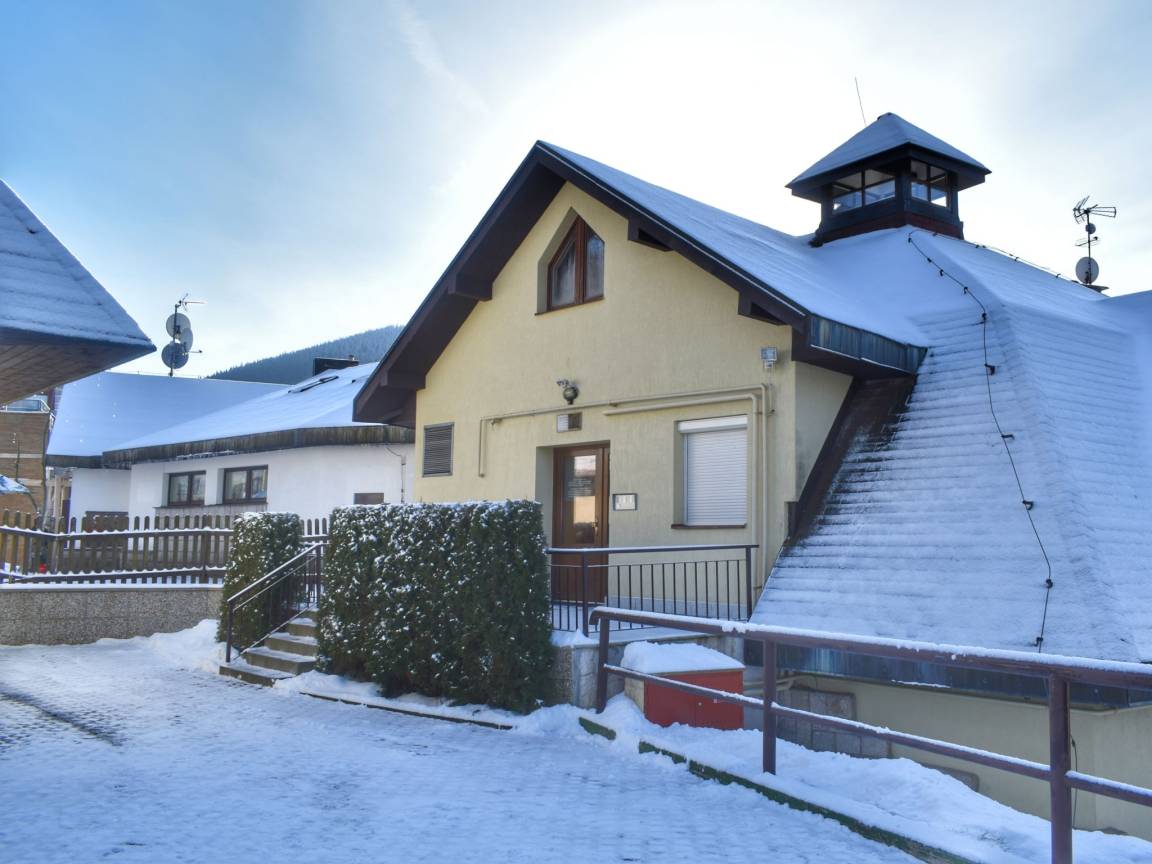 97 M² Apartment ∙ 2 Bedrooms ∙ 6 Guests - Harrachov