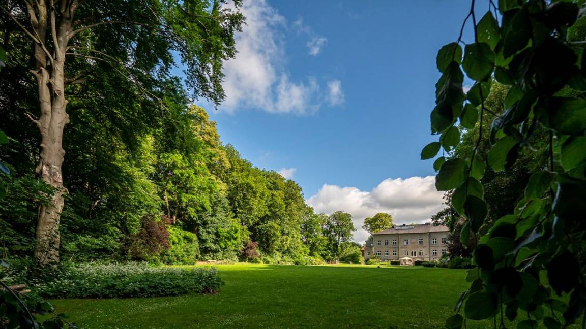 110 M² Apartment ∙ 2 Bedrooms ∙ 6 Guests - Sternberg