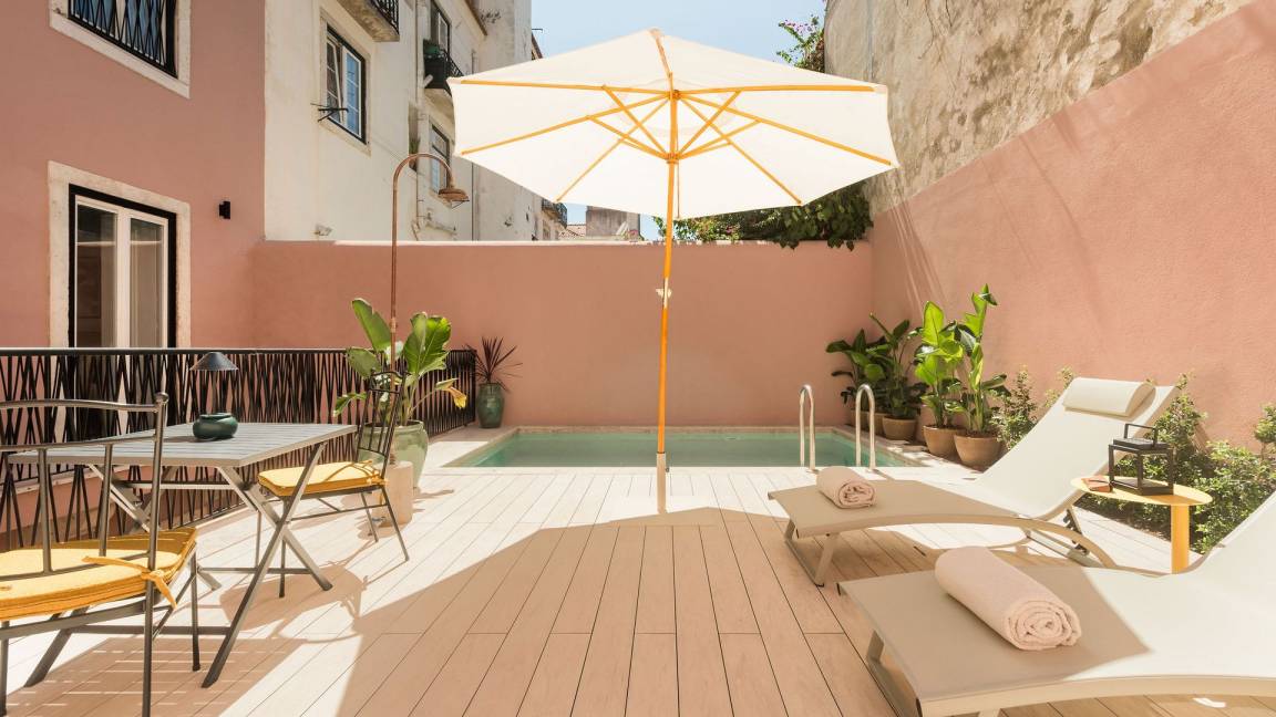 112 M² Apartment ∙ 1 Bedroom ∙ 2 Guests - Almada