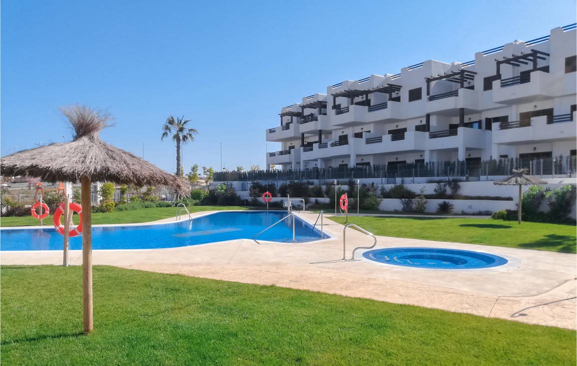 66 M² Apartamento ∙ 2 Habitaciones ∙ 4 Huéspedes - Pulpí