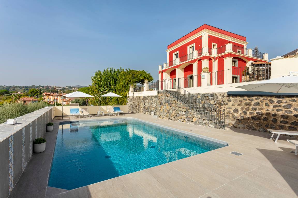 350 M² Villa ∙ 3 Bedrooms ∙ 12 Guests - Valverde