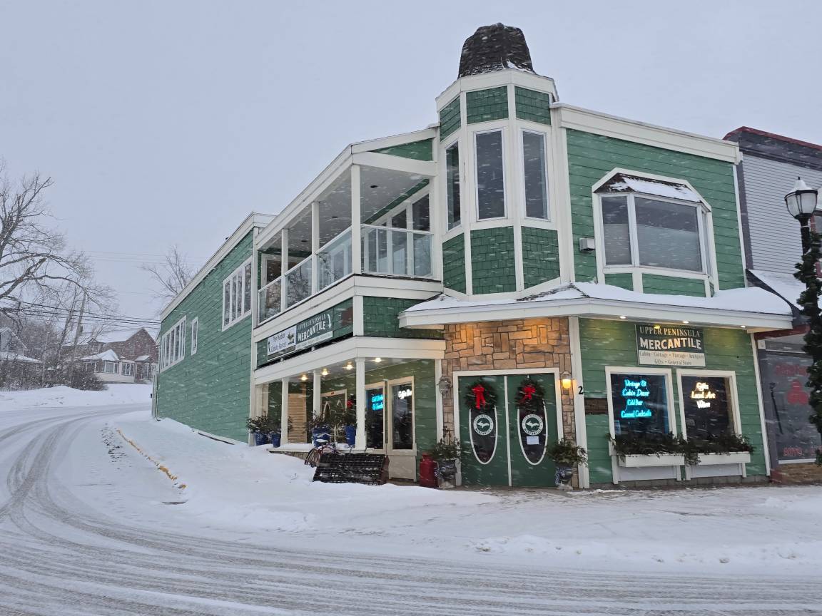 60 M² Condo ∙ 1 Bedroom ∙ 4 Guests - St. Ignace, MI