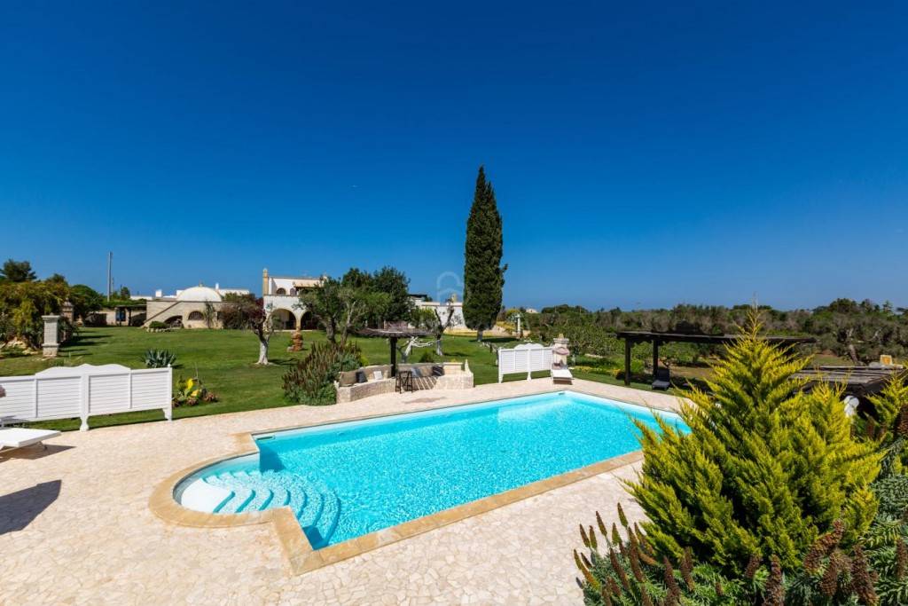 260 M² Farmhouse ∙ 5 Bedrooms ∙ 13 Guests - Apulia
