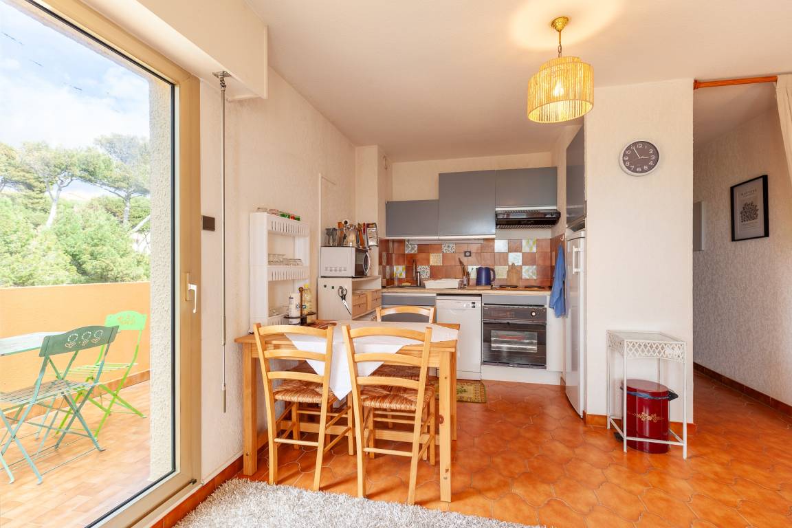 35 M² Apartamento ∙ 2 Habitaciones ∙ 3 Huéspedes - Six-Fours-les-Plages