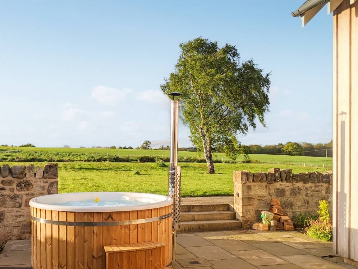 Cottage ∙ 4 Bedrooms ∙ 8 Guests - Musselburgh