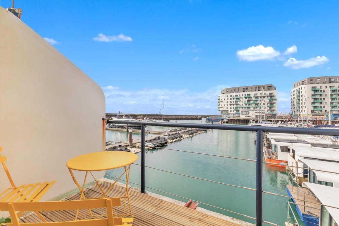 28 M² Apartment ∙ 1 Bedroom ∙ 4 Guests - Brighton Marina