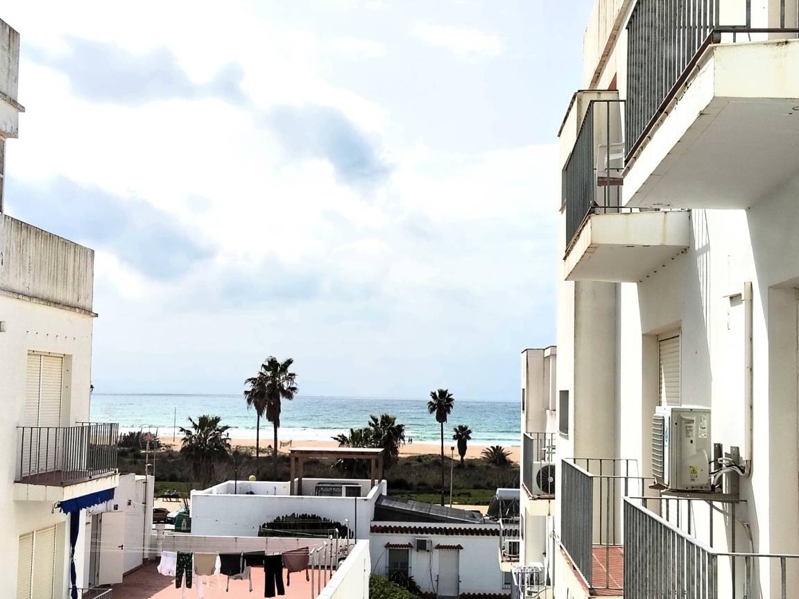 80 M² Apartamento ∙ 3 Habitaciones ∙ 6 Huéspedes - Conil de la Frontera