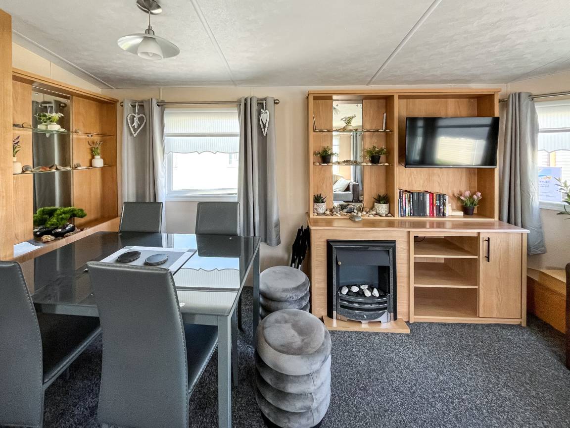 Cottage ∙ 3 Bedrooms ∙ 8 Guests - Rhyl