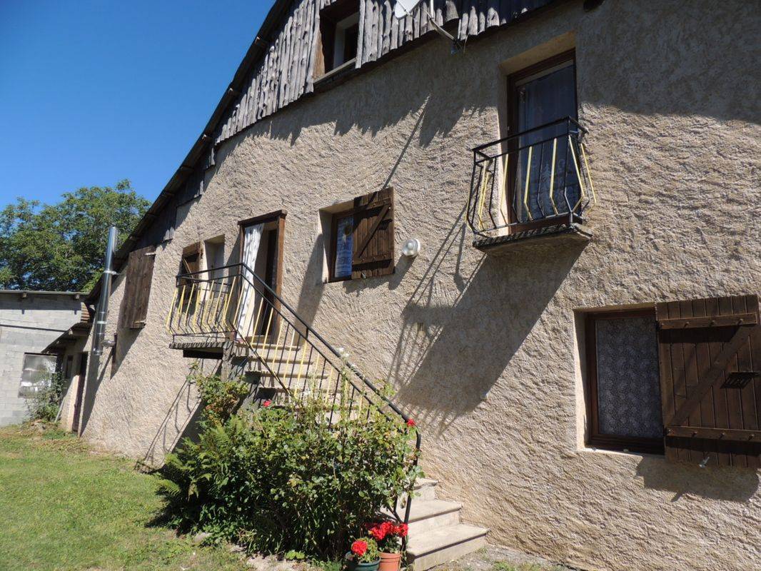 50 M² Gîte ∙ 2 Chambres ∙ 5 Personnes - Lac de Serre-Ponçon