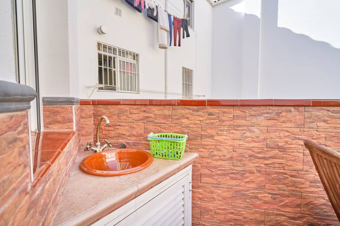 56 M² Apartamento ∙ 2 Habitaciones ∙ 4 Huéspedes - Nerja