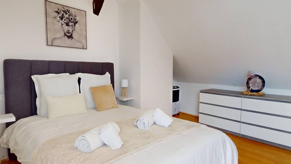 77 M² Appartement ∙ 2 Chambres ∙ 6 Personnes - Sélestat