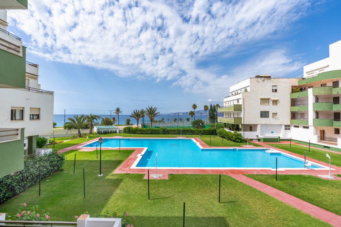 115 M² Apartment ∙ 3 Bedrooms ∙ 6 Guests - Salobreña