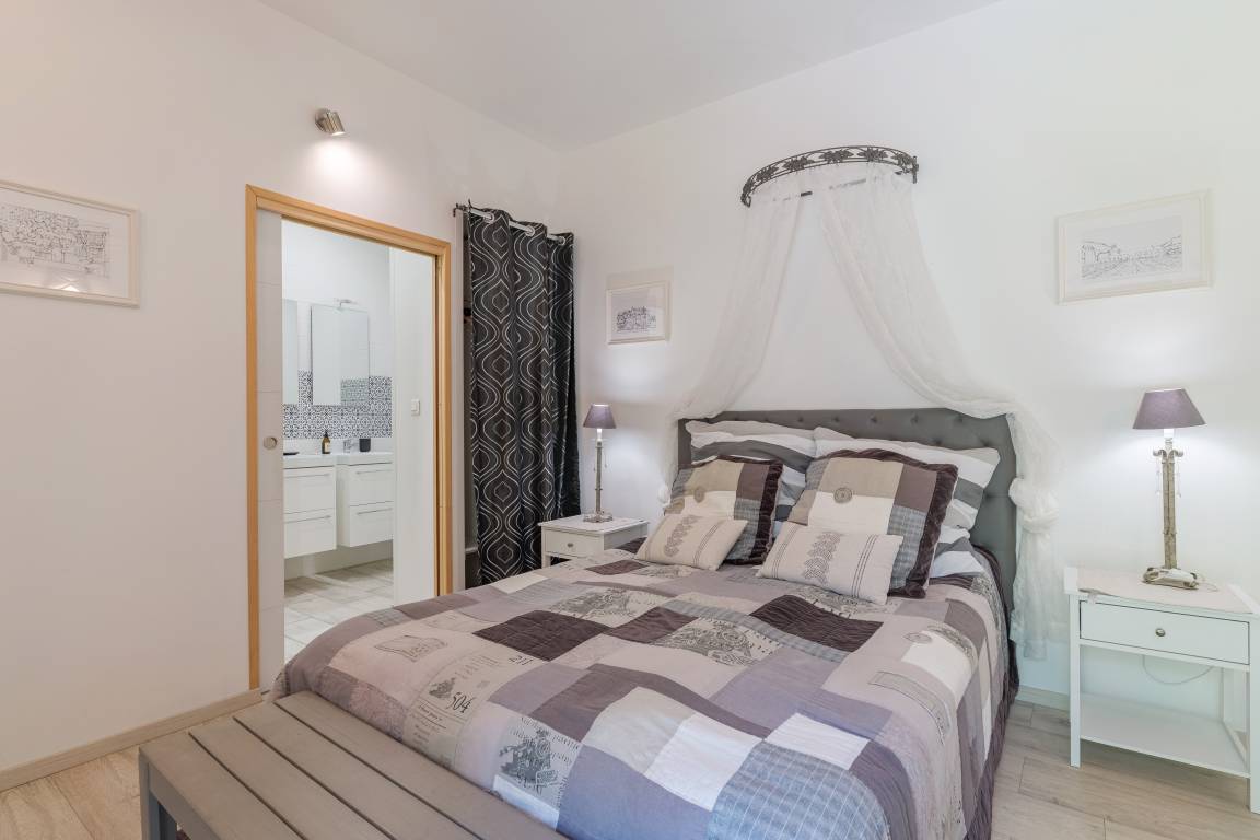 21 M² Chambre D'hôtes ∙ 1 Chambre ∙ 2 Personnes - Lauris