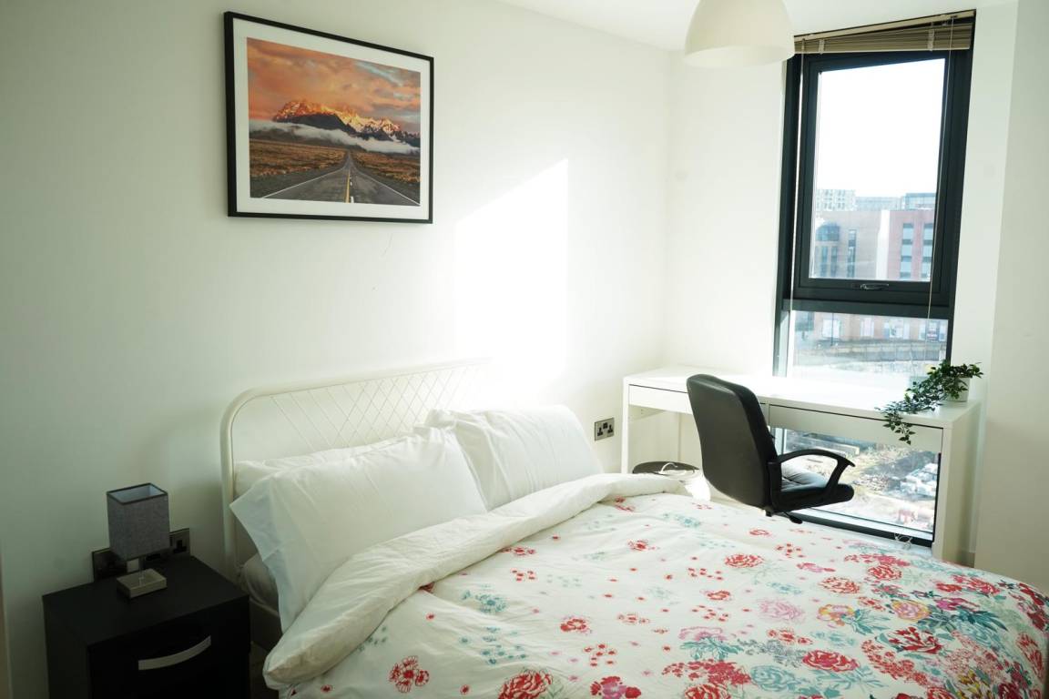 75 M² Apartment ∙ 2 Bedrooms ∙ 6 Guests - Sheffield