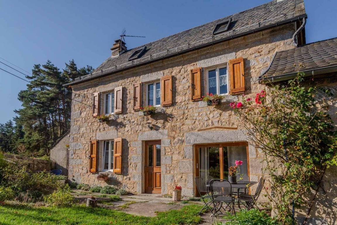 120 M² Gîte ∙ 4 Chambres ∙ 6 Personnes - Languedoc-Roussillon