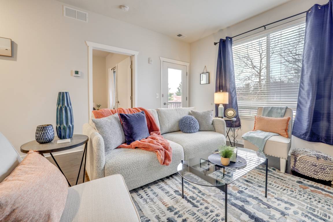 56 M² Apartment ∙ 1 Bedroom ∙ 4 Guests - Traverse City, MI