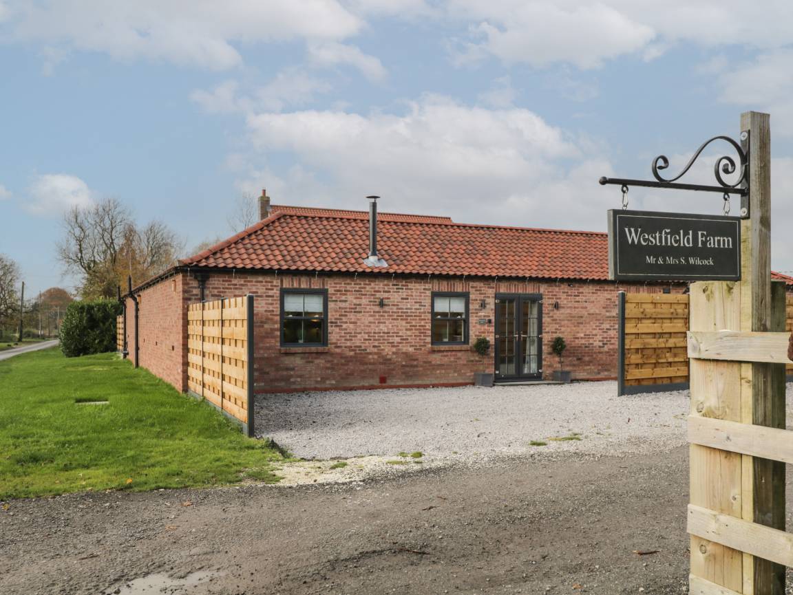 Cottage ∙ 3 Bedrooms ∙ 6 Guests - Pocklington