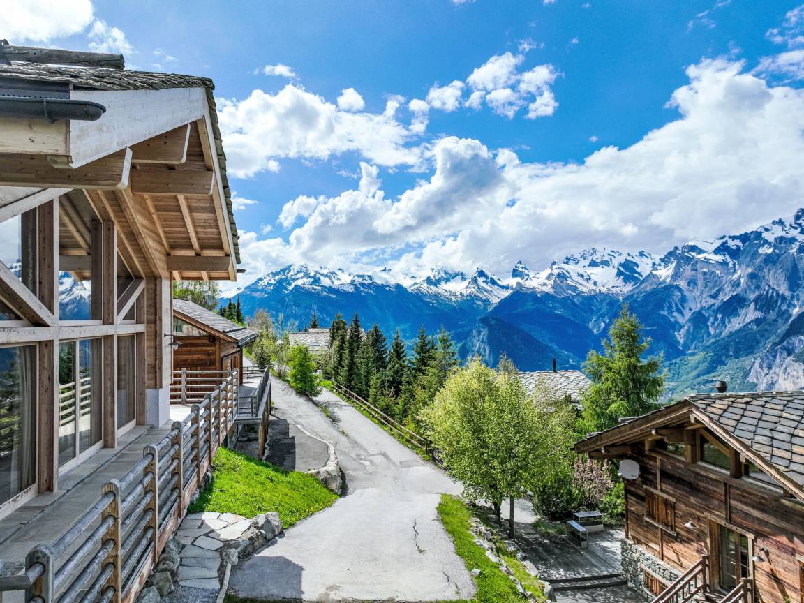 214 M² Ferienhaus ∙ 4 Schlafzimmer ∙ 10 Gäste - Verbier
