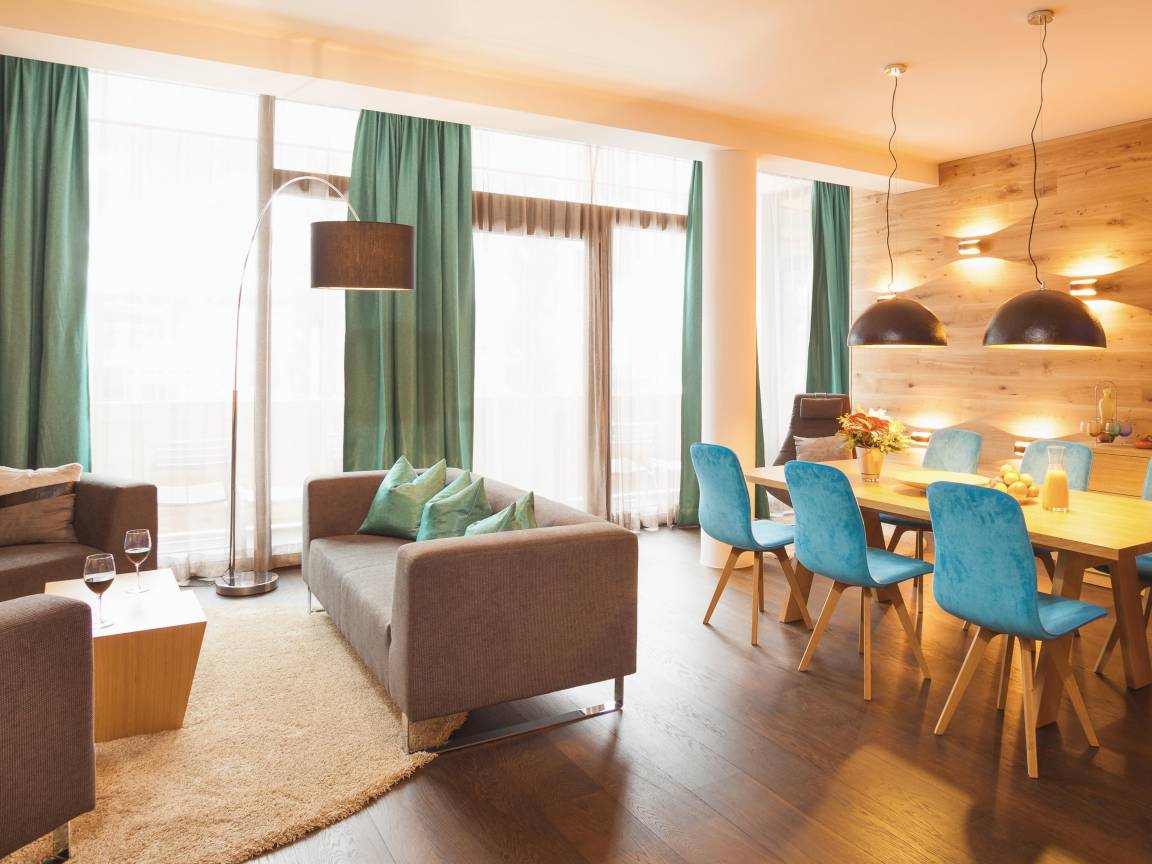 110 M² Hotel ∙ 2 Bedrooms ∙ 4 Guests - Kaprun