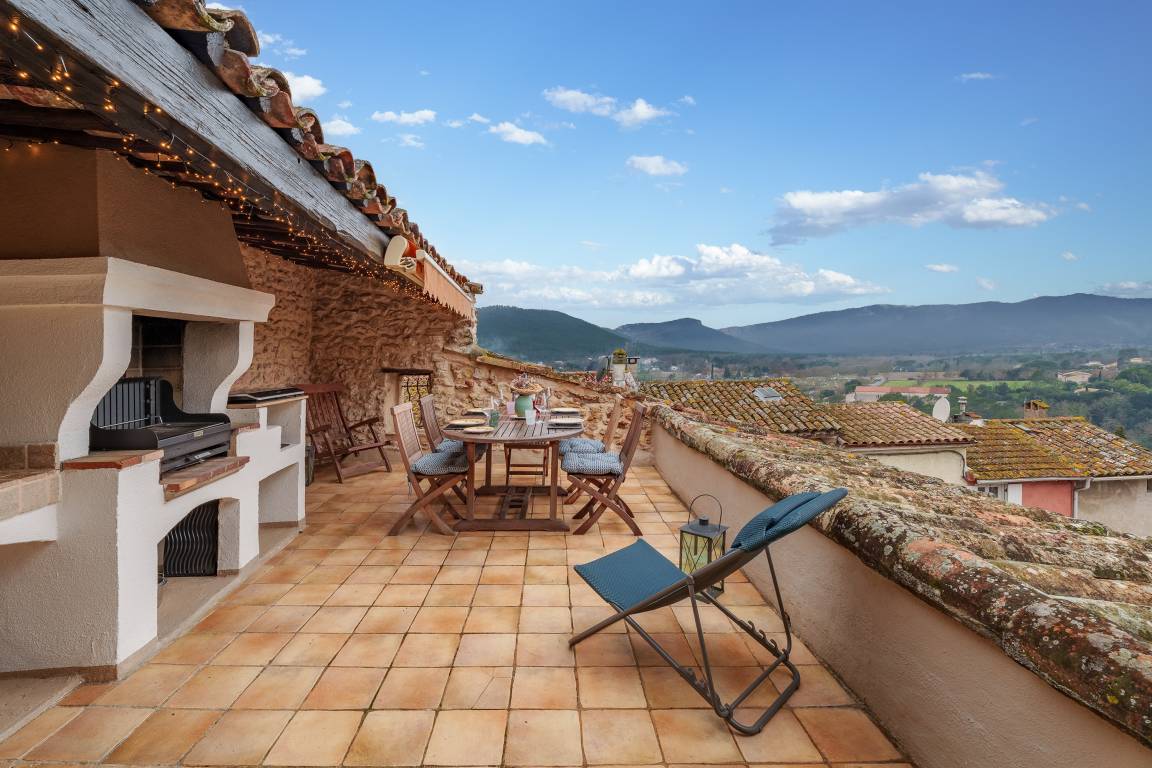 139 M² Maison De Vacances ∙ 3 Chambres ∙ 6 Personnes - Le Muy