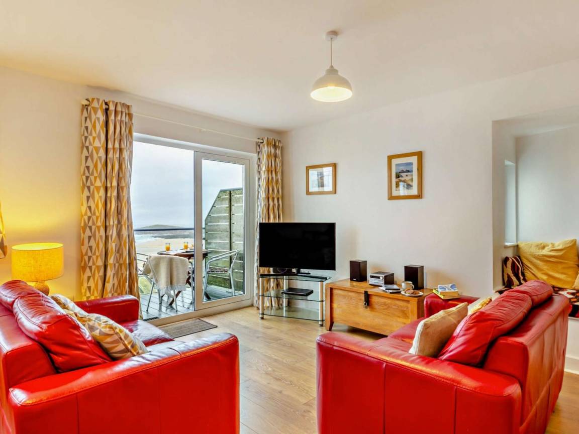 Cottage ∙ 2 Bedrooms ∙ 4 Guests - Fistral Beach