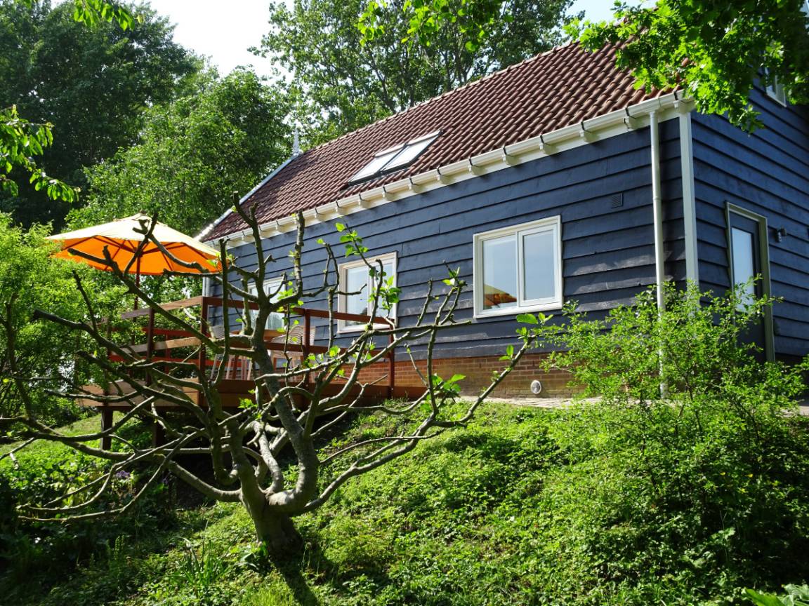 49 M² Ferienhaus ∙ 1 Schlafzimmer ∙ 2 Gäste - Kamperland