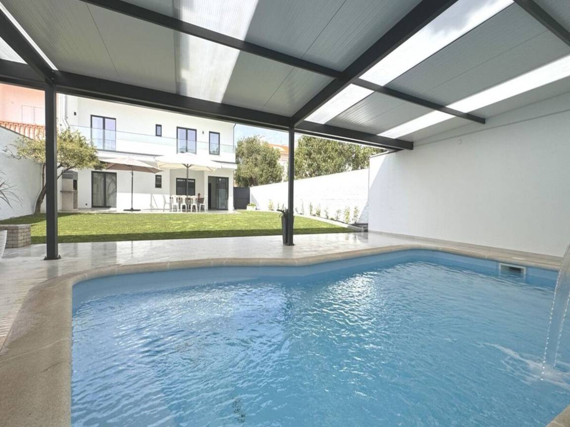 120 M² Talo ∙ 4 Makuuhuonetta ∙ 8 Vierasta - Aveiro