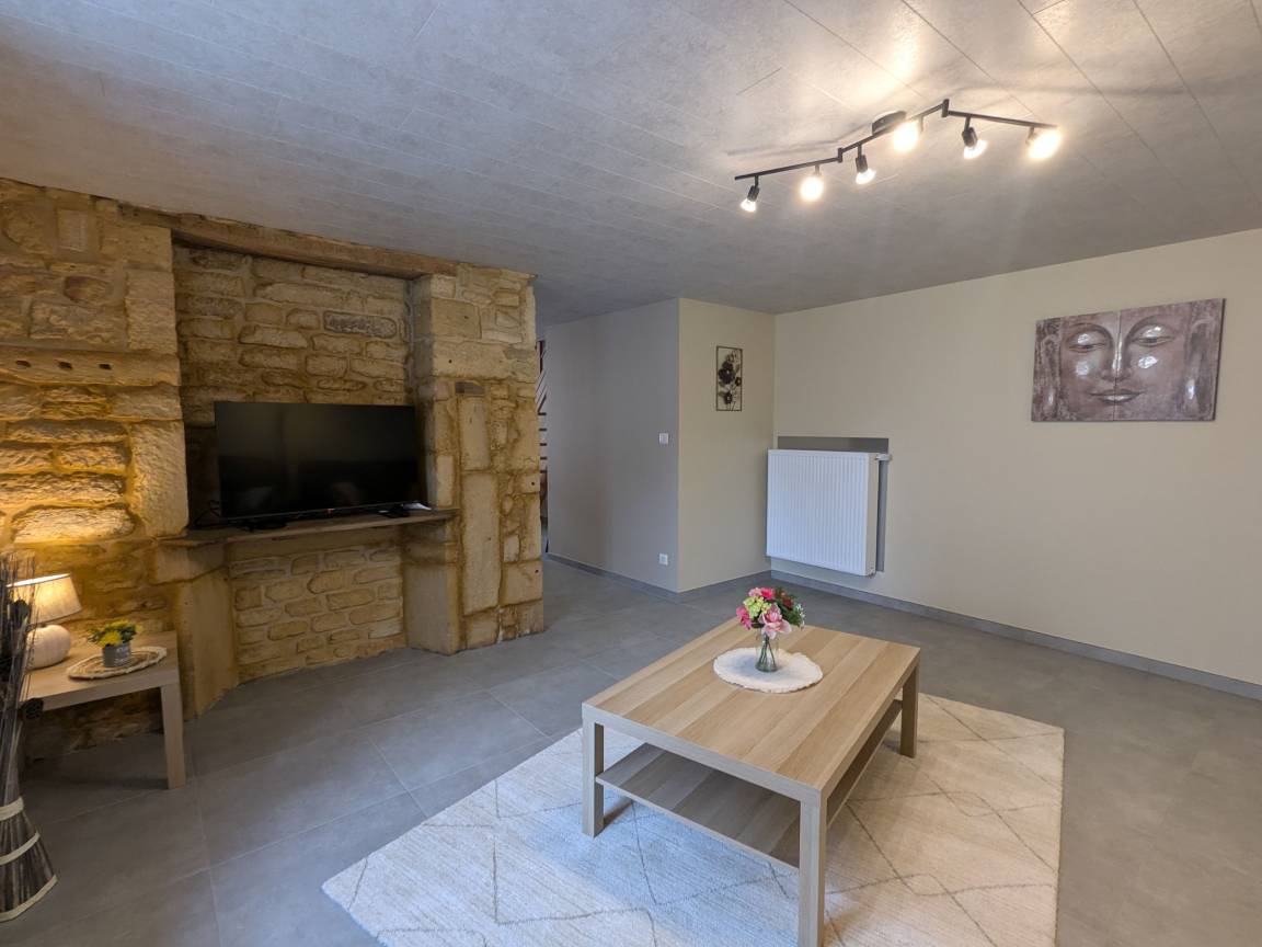 107 M² Cottage ∙ 2 Chambres ∙ 5 Personnes - Meuse