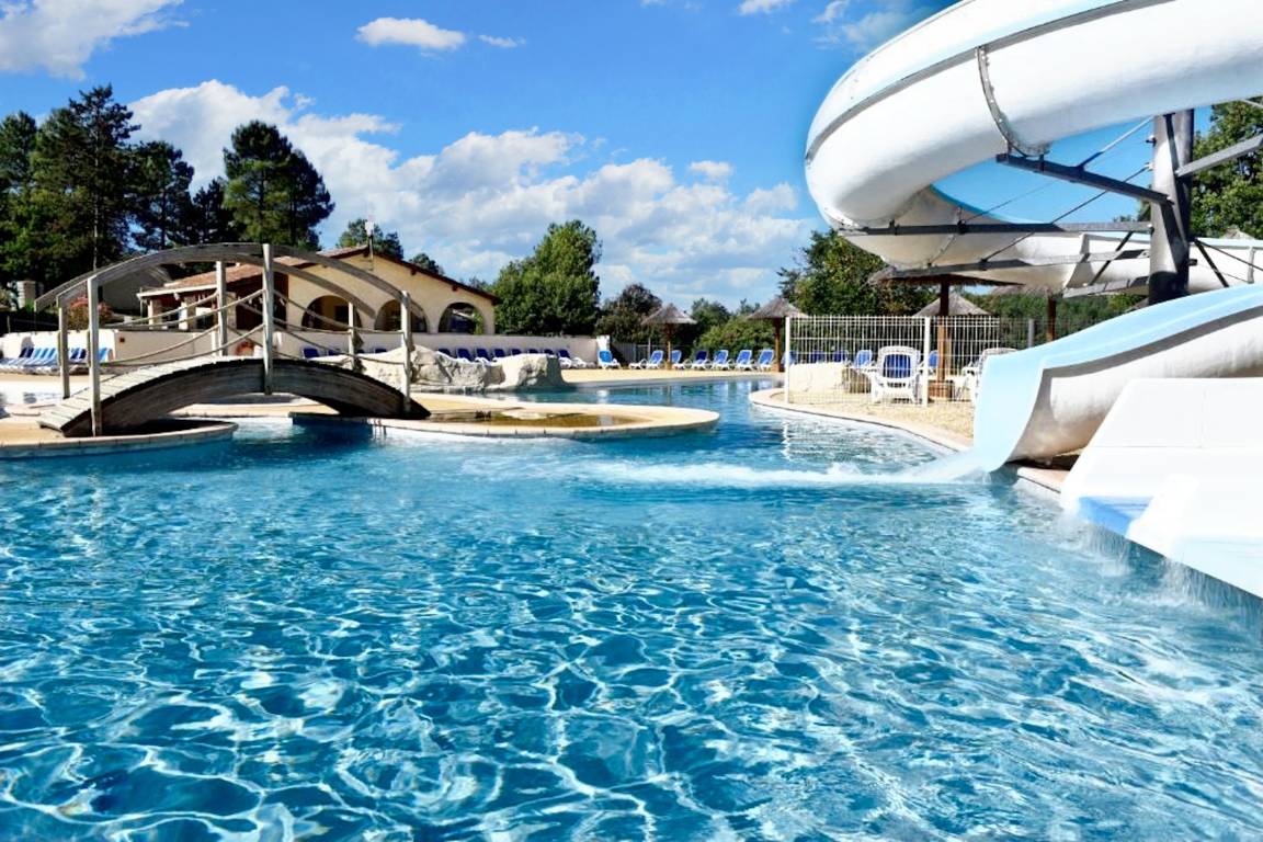 42 M² Maison De Vacances ∙ 3 Chambres ∙ 6 Personnes - Barjac