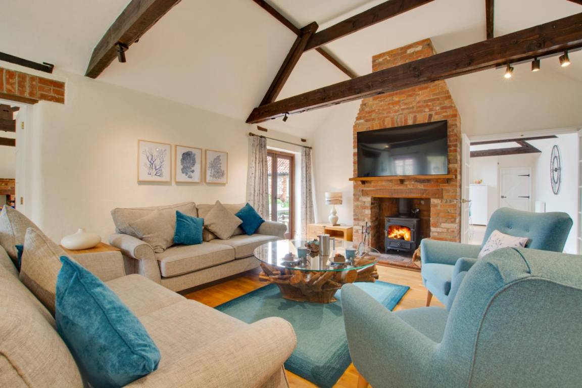 Cottage ∙ 4 Bedrooms ∙ 9 Guests - Brancaster