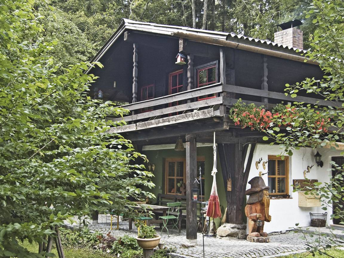 63 M² Ferienhaus ∙ 2 Schlafzimmer ∙ 4 Gäste - Deggendorf