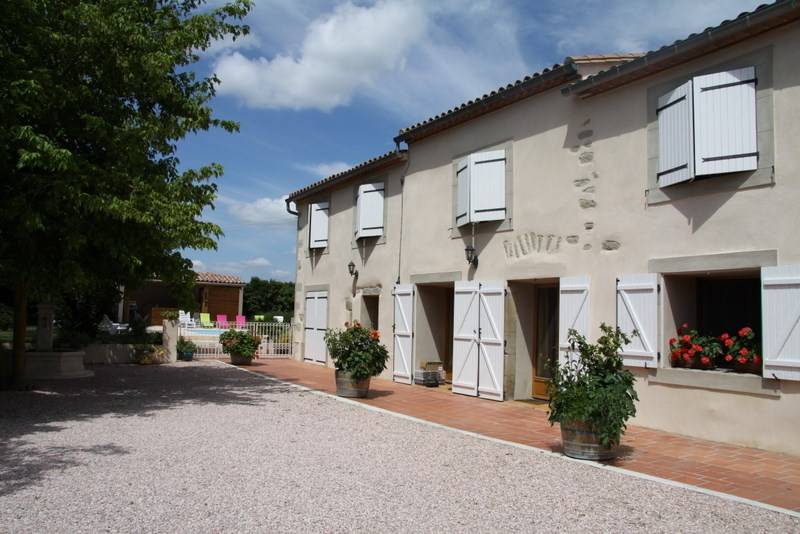 150 M² Gîte ∙ 3 Bedrooms ∙ 6 Guests - Limoux