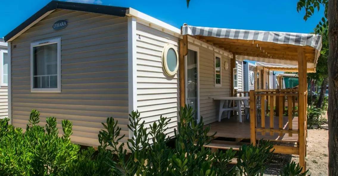 30 M² Caravan ∙ 3 Bedrooms ∙ 8 Guests - Île de Ré