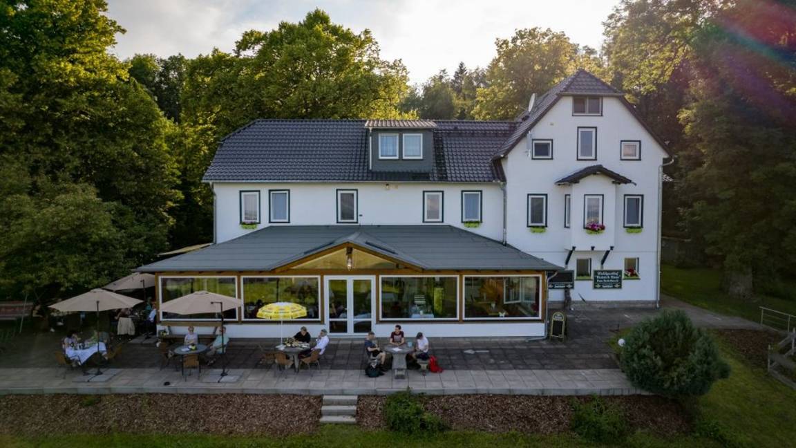 Hotel ∙ 3 Guests - Bad Langensalza