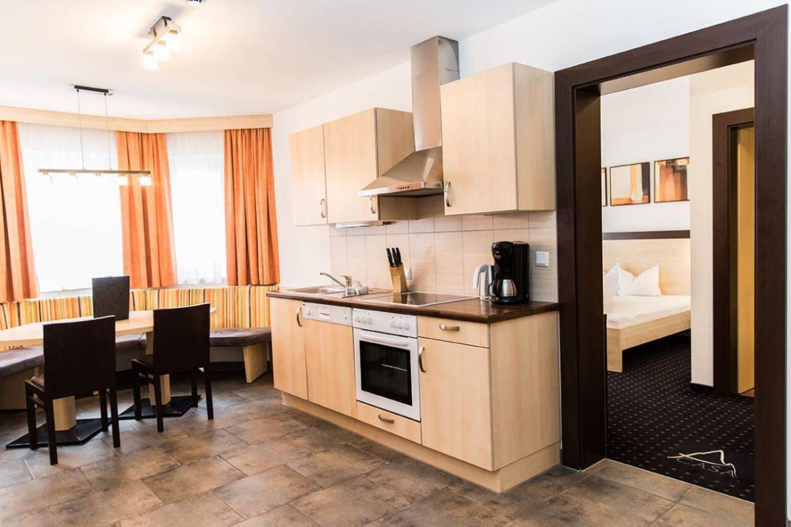 56 M² Ferienwohnung ∙ 2 Schlafzimmer ∙ 6 Gäste - Längenfeld