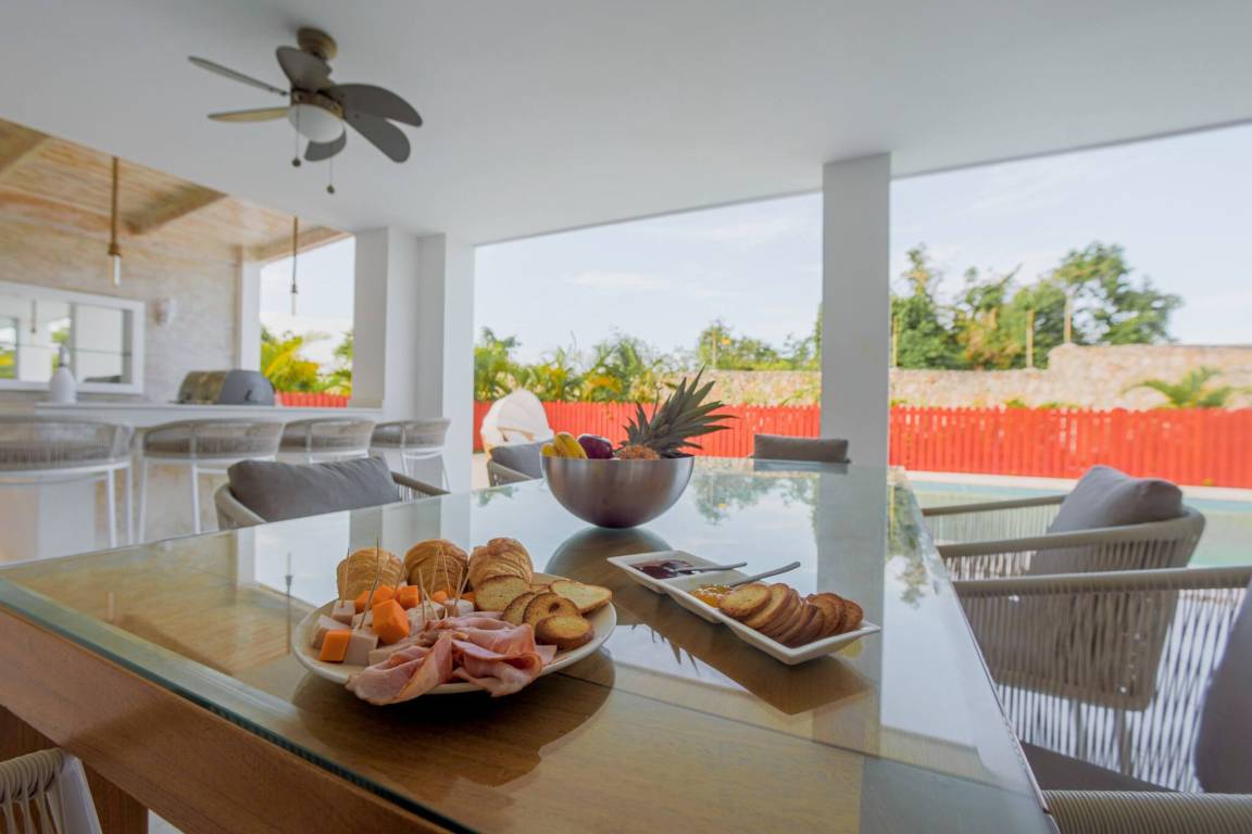 3000 M² Villa ∙ 4 Bedrooms ∙ 10 Guests - Punta Cana